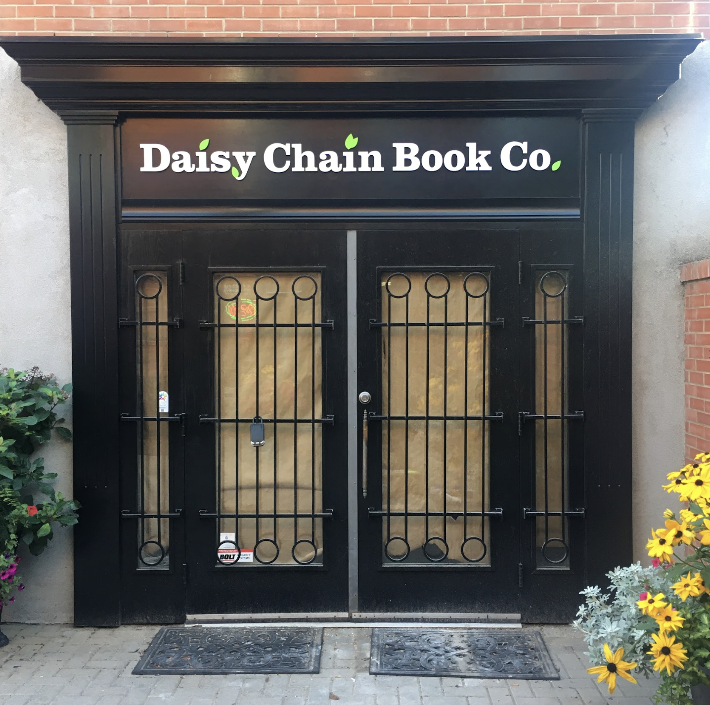 7 Types of Signage Material for Durable Business Signs in Edmonton