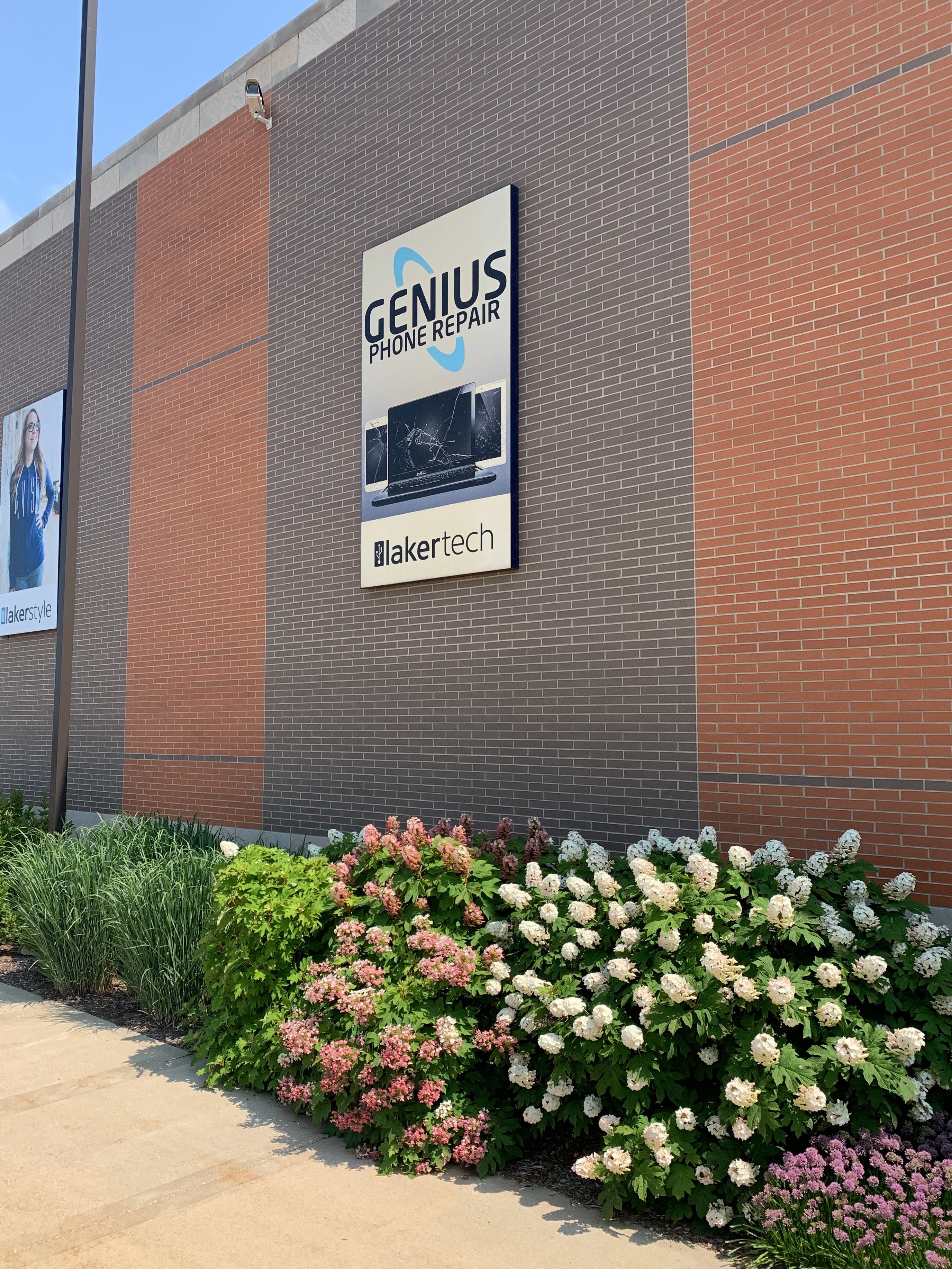 Custom Building Signs | Exterior & Interior Signage Solutions
